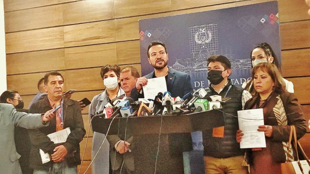 Presentan proyecto para abrogar Ordenanza 046 - El Diario - Bolivia