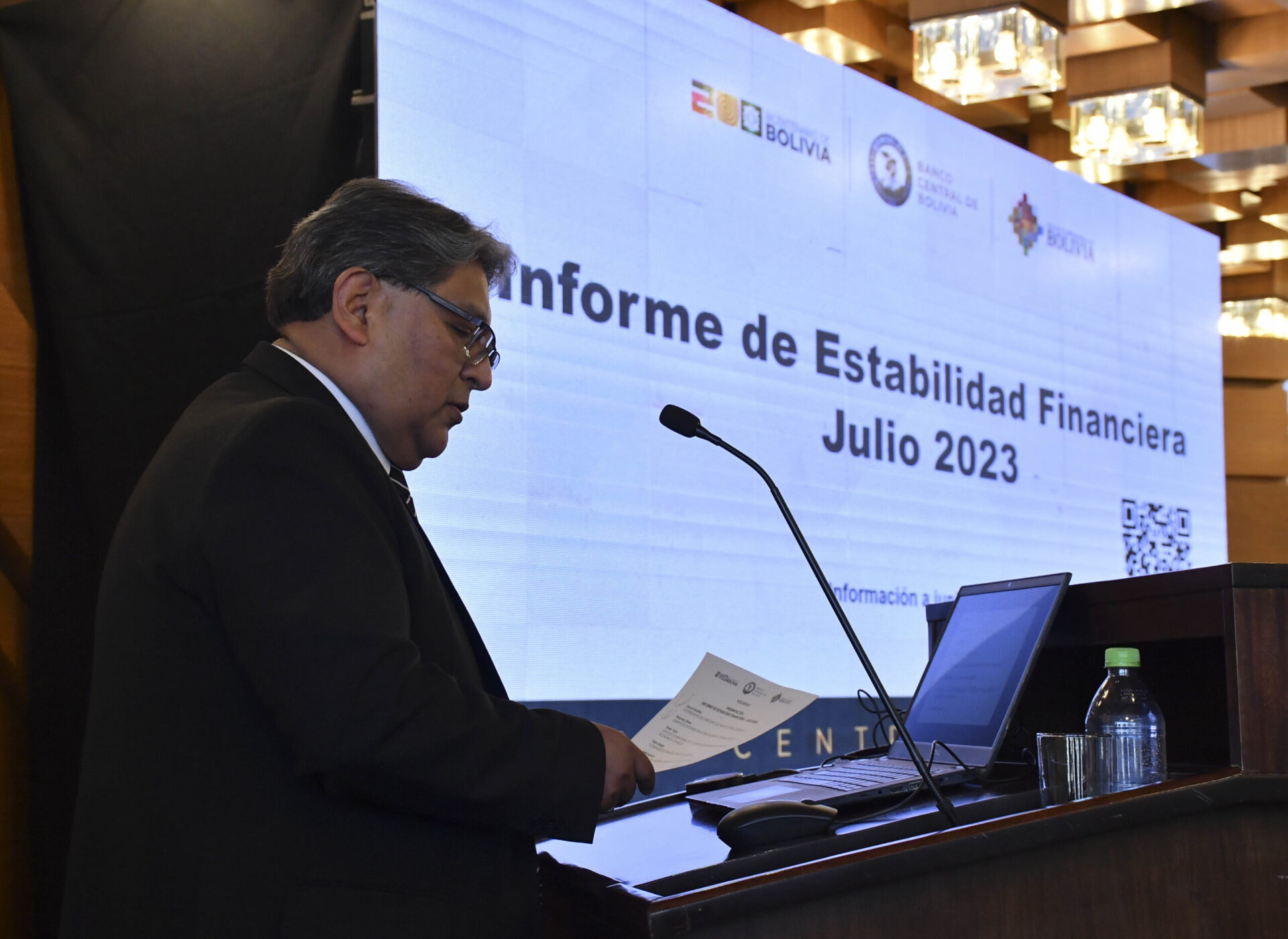 Coartan trabajo de periodistas para presentar informe del BCB - El ...