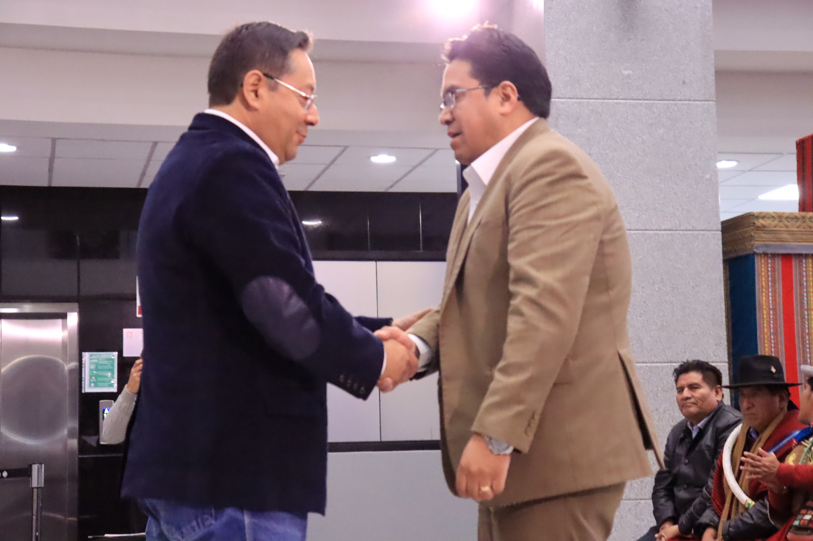 Arce aleja a Chávez de la Procuraduría - El Diario - Bolivia