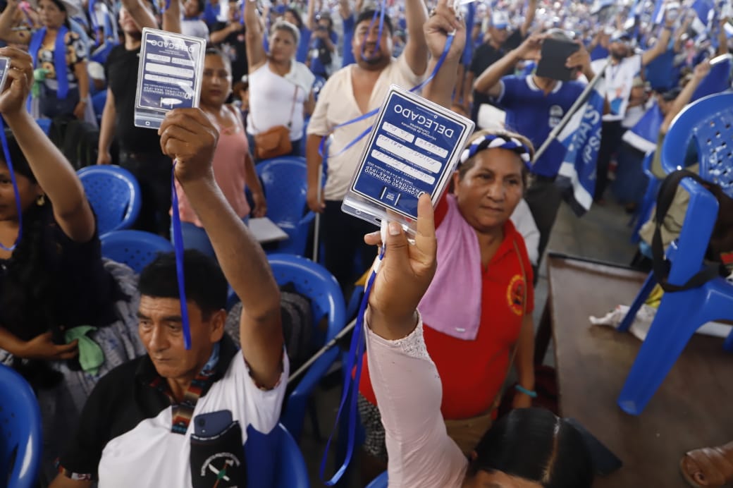 Pese a orden de la Justicia de suspender Congreso, masistas eligen a ...