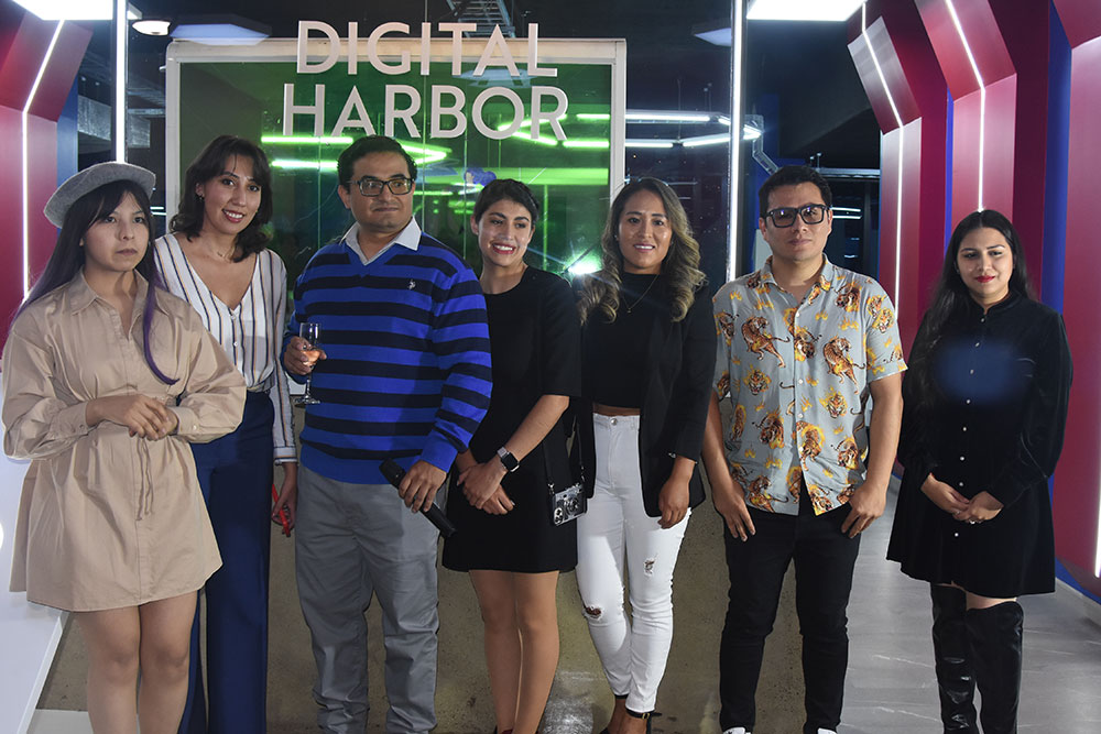 Digital Harbor estrena oficinas en la Torre Azul - El Diario - Bolivia