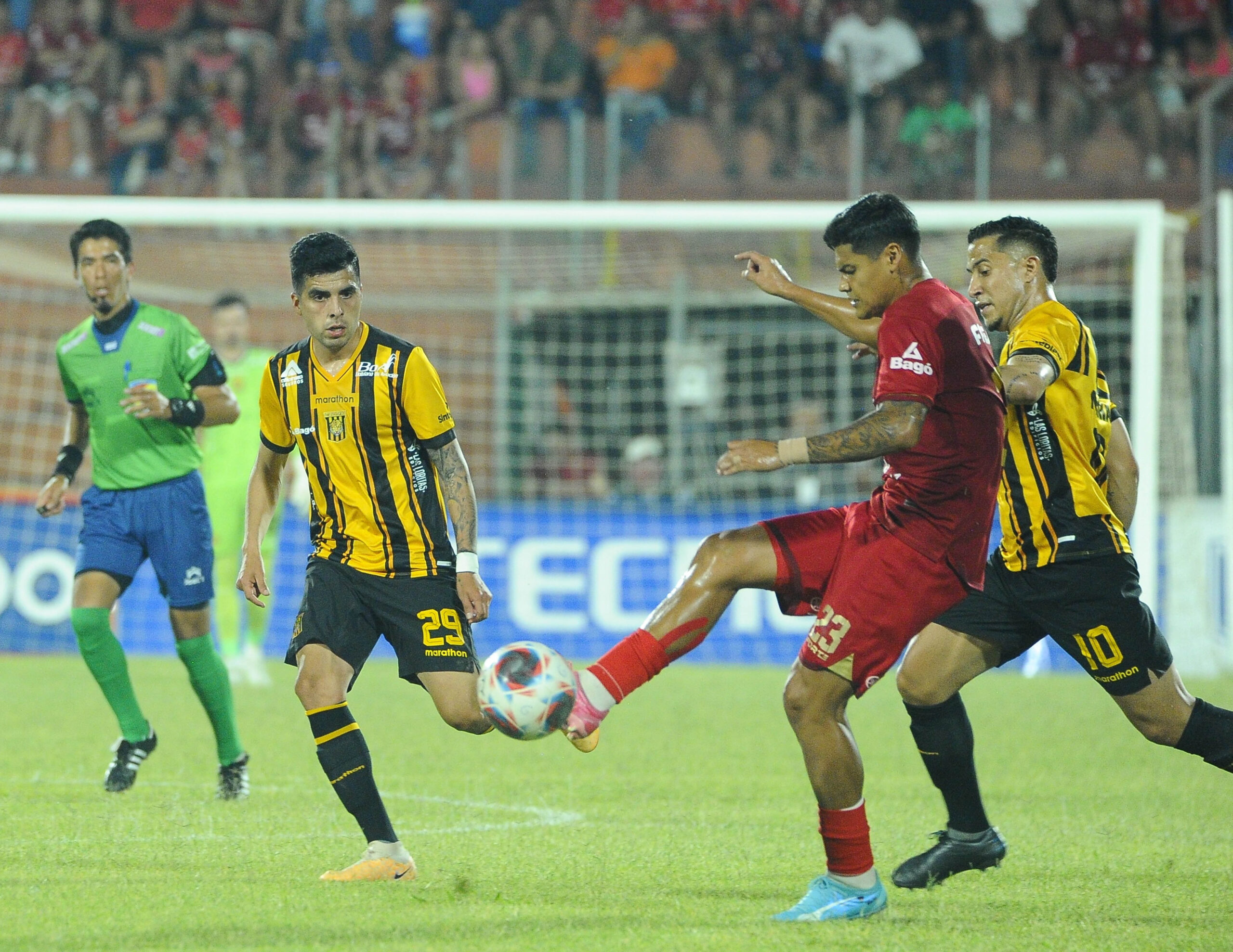 Guabirá derrota a The Strongest - El Diario - Bolivia