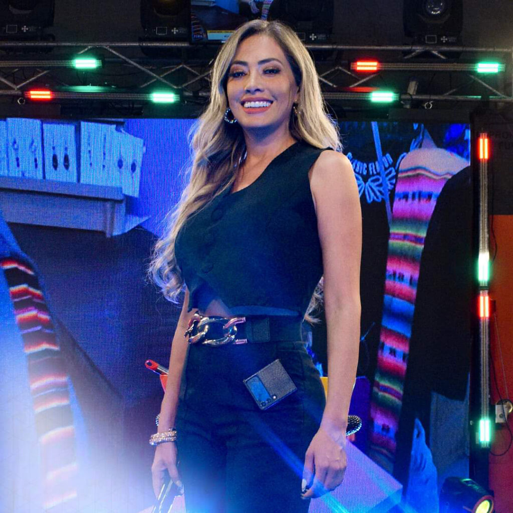 CLAUDIA TORREZ “Soy una mujer que intenta ser feliz todos los días ...