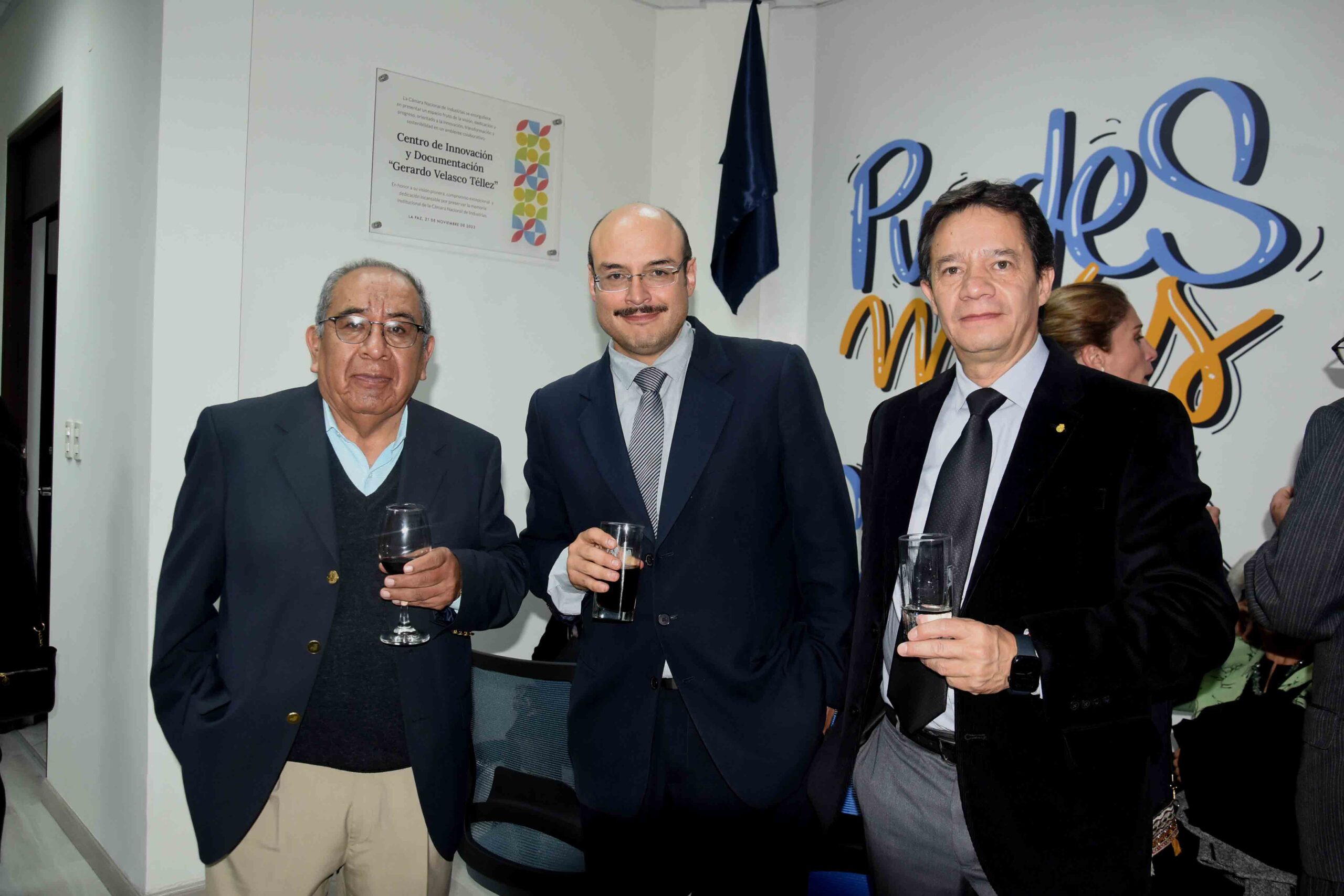 La Cámara Nacional de Industrias (CNI) inauguró re-cientemente el ...