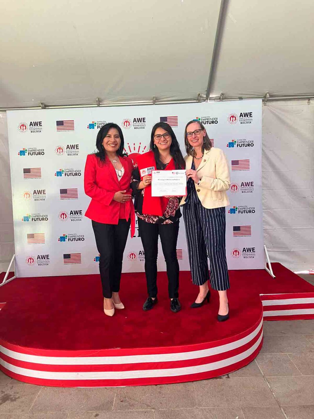 AWE Bolivia graduó a 65 nuevas emprendedoras en La Paz - El Diario ...