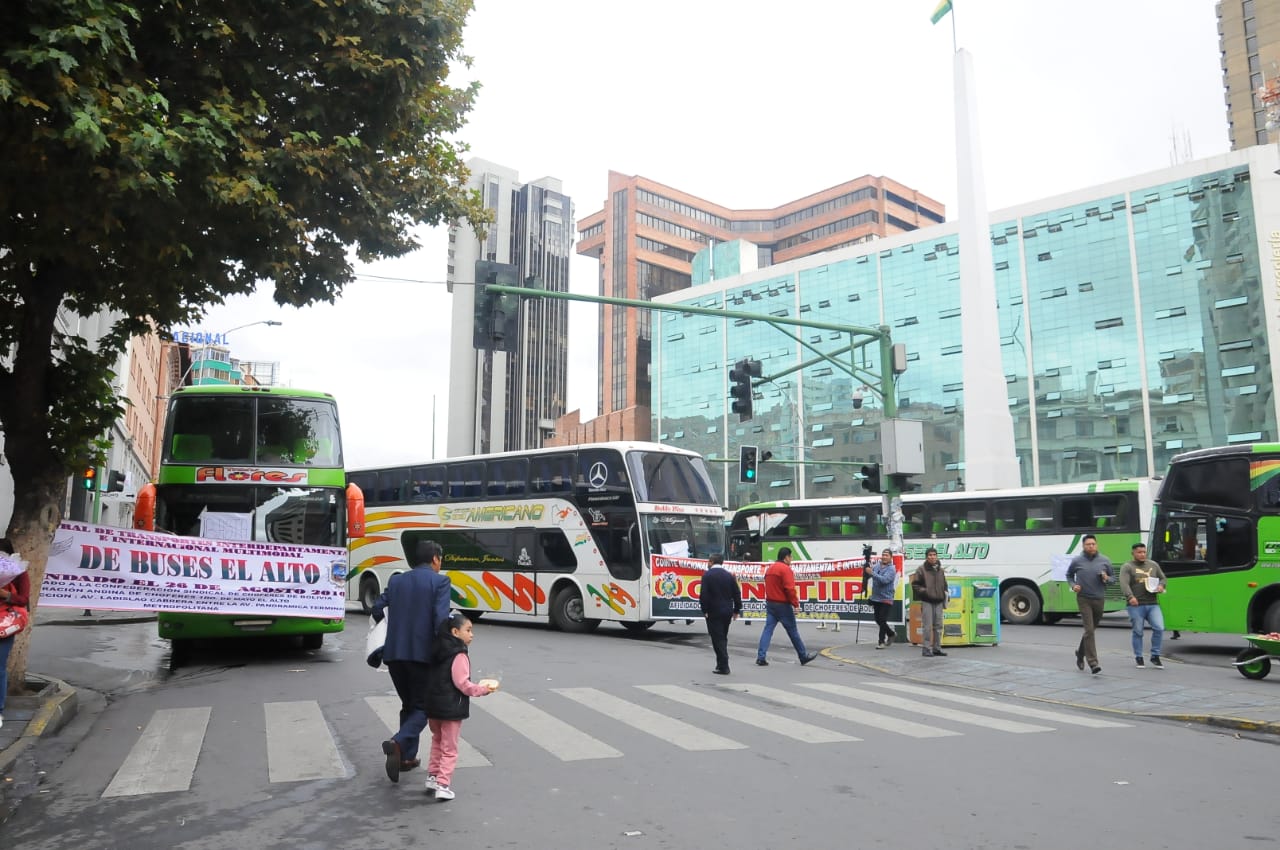 Transporte interdepartamental determina cuarto intermedio - El Diario ...
