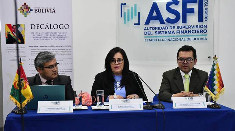 Control de comisiones de bancos en el exterior genera distorsión - El ...