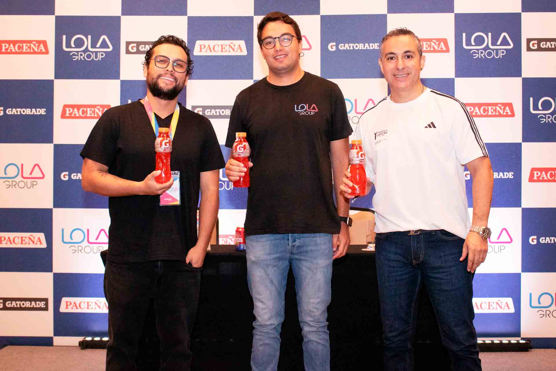 Primer “Torneo de Pádel Interclubes Gatorade” - El Diario - Bolivia