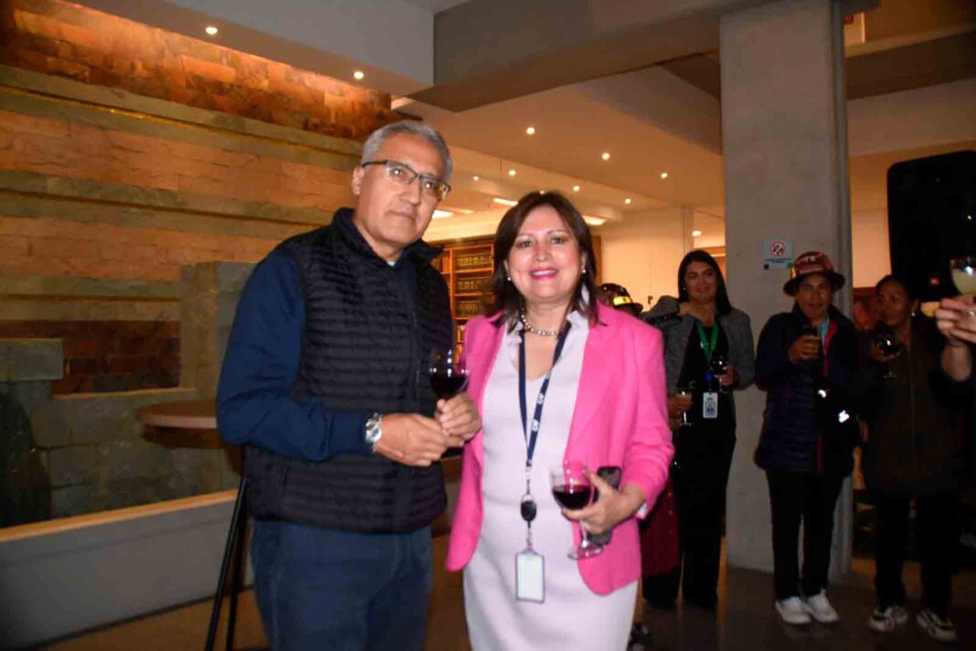 CAF celebra el coraje de las mujeres mineras bolivianas con una ...