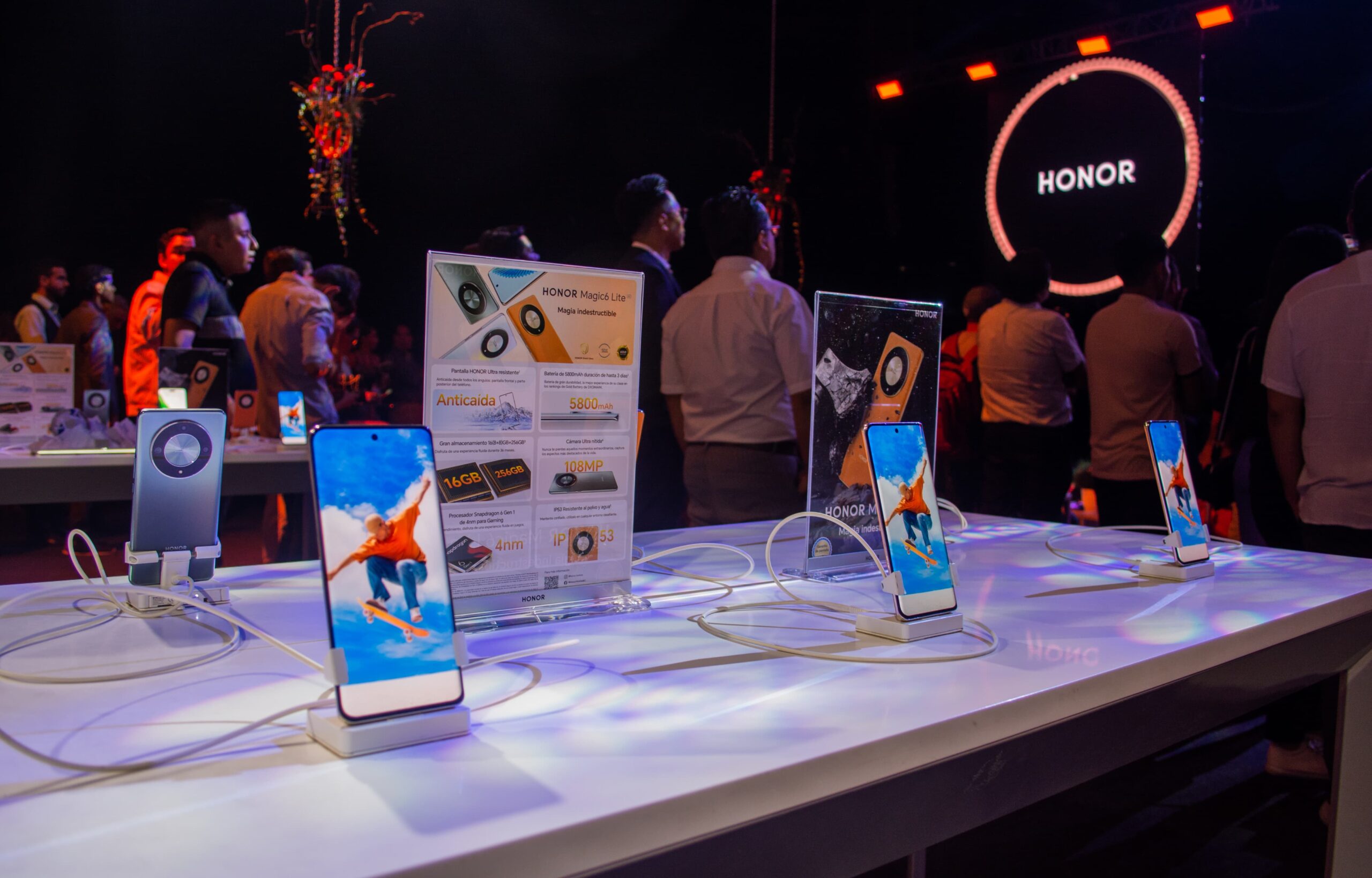 HONOR lanza dispositivos de la serie Magic6 con tecnología ...