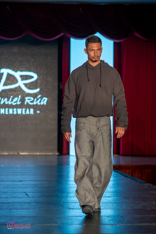 Daniel Rúa pasea su colección en Costa Rica - El Diario - Bolivia