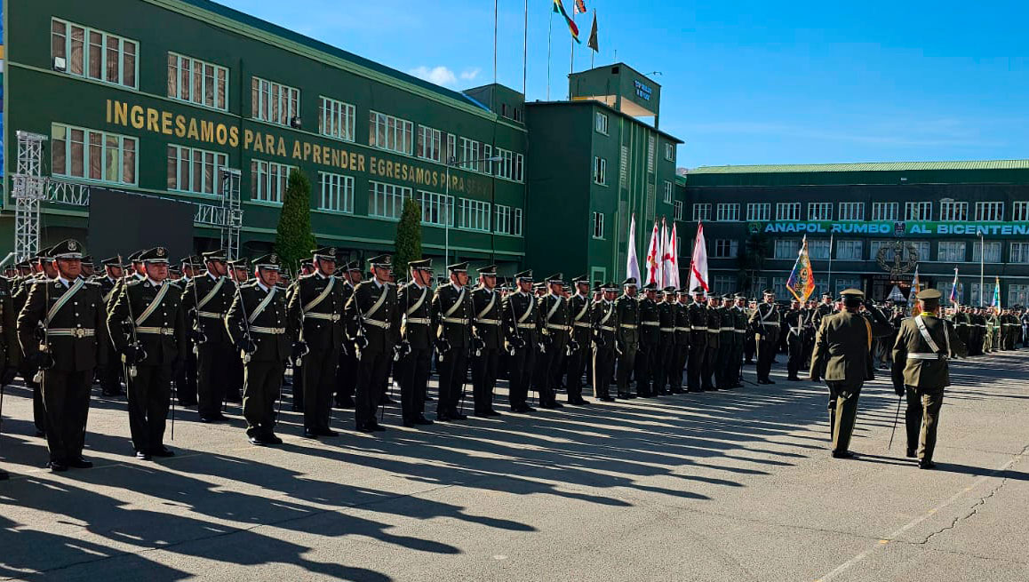 Prevén dar de alta a cuatro cadetes de la Anapol - El Diario - Bolivia