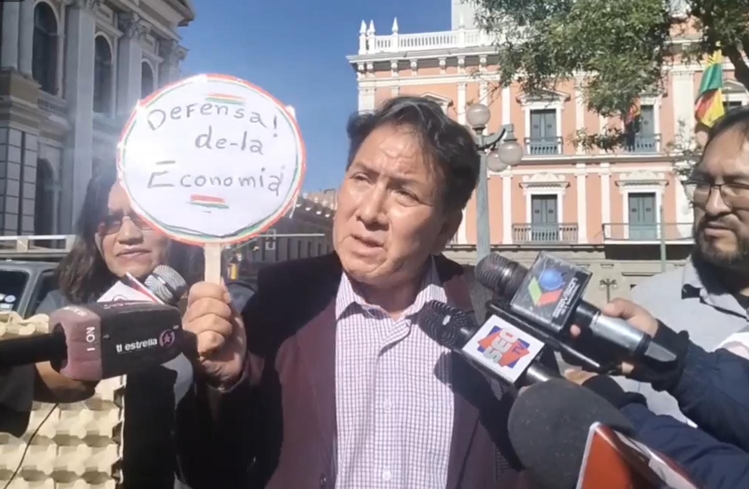 Pese al respaldo, imagen del país está “por los suelos” - El Diario ...