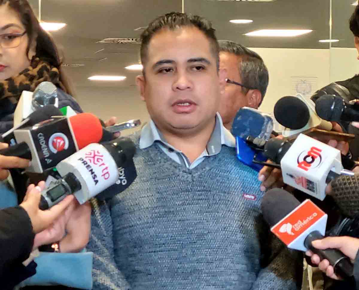 Astorga: “En gestión de Huaytari hay más corrupción que sesiones” - El ...