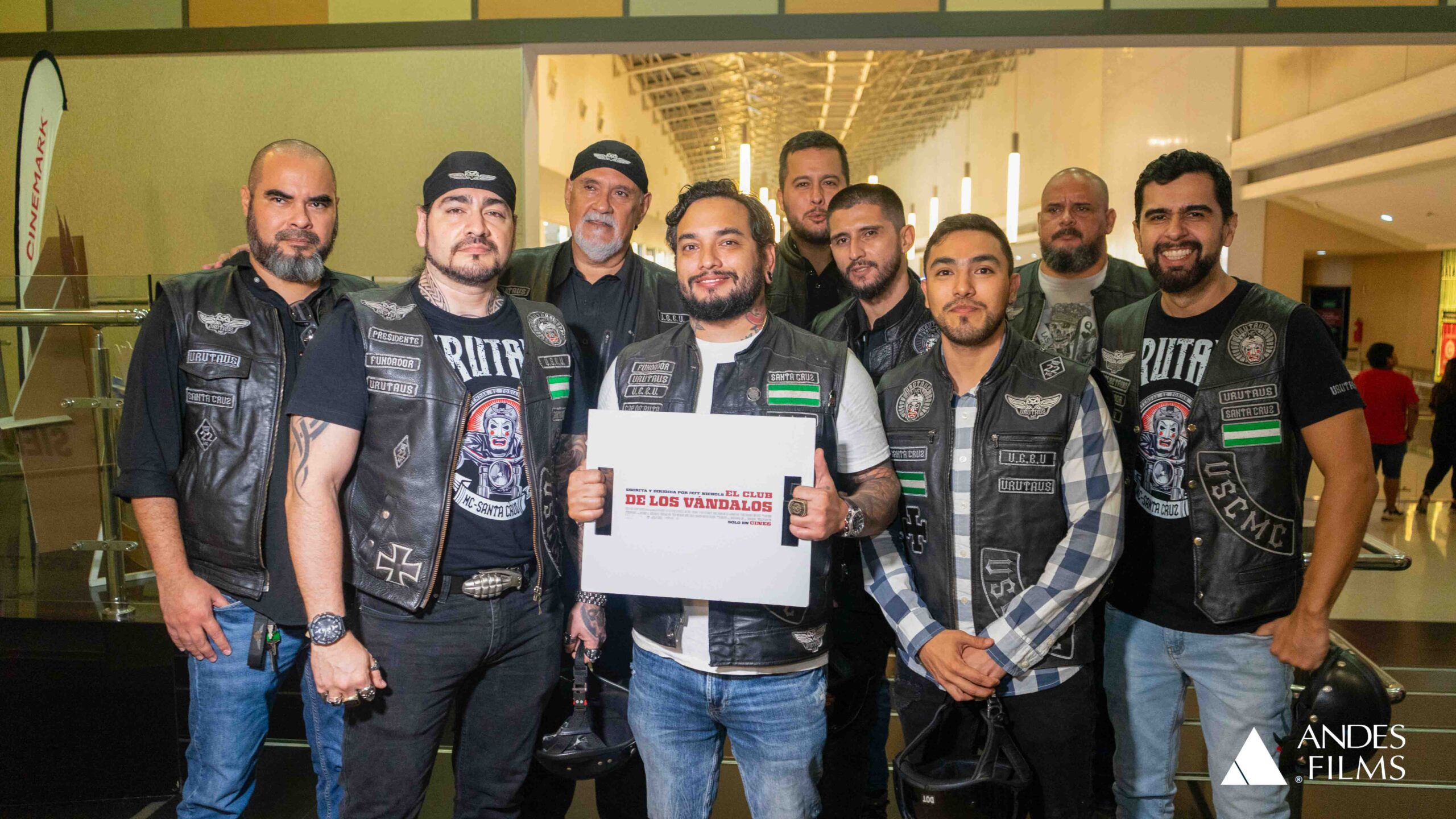 El Club de Vándalos en avant premier - El Diario - Bolivia