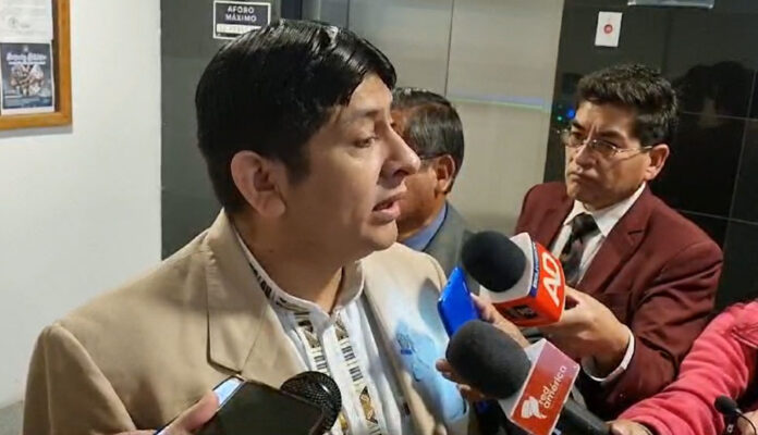 Diputado pide al Presidente destituir Director de la ABT - El Diario ...