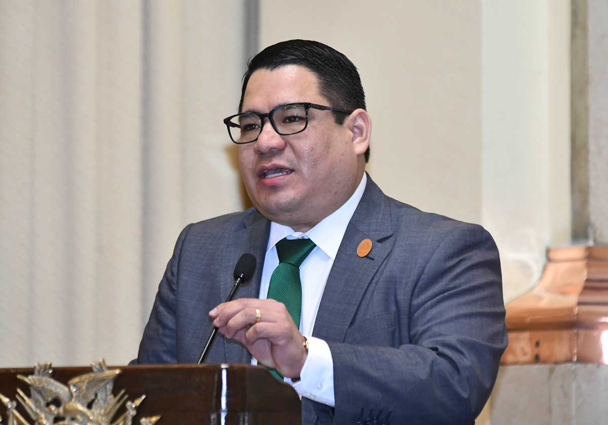 Fiscal General se compromete a hacer respetar la Constitución - El Diario - Bolivia