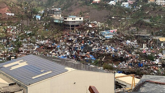 Prefecto de Mayotte cifra en cientos de fallecidos tras paso de ciclón ...