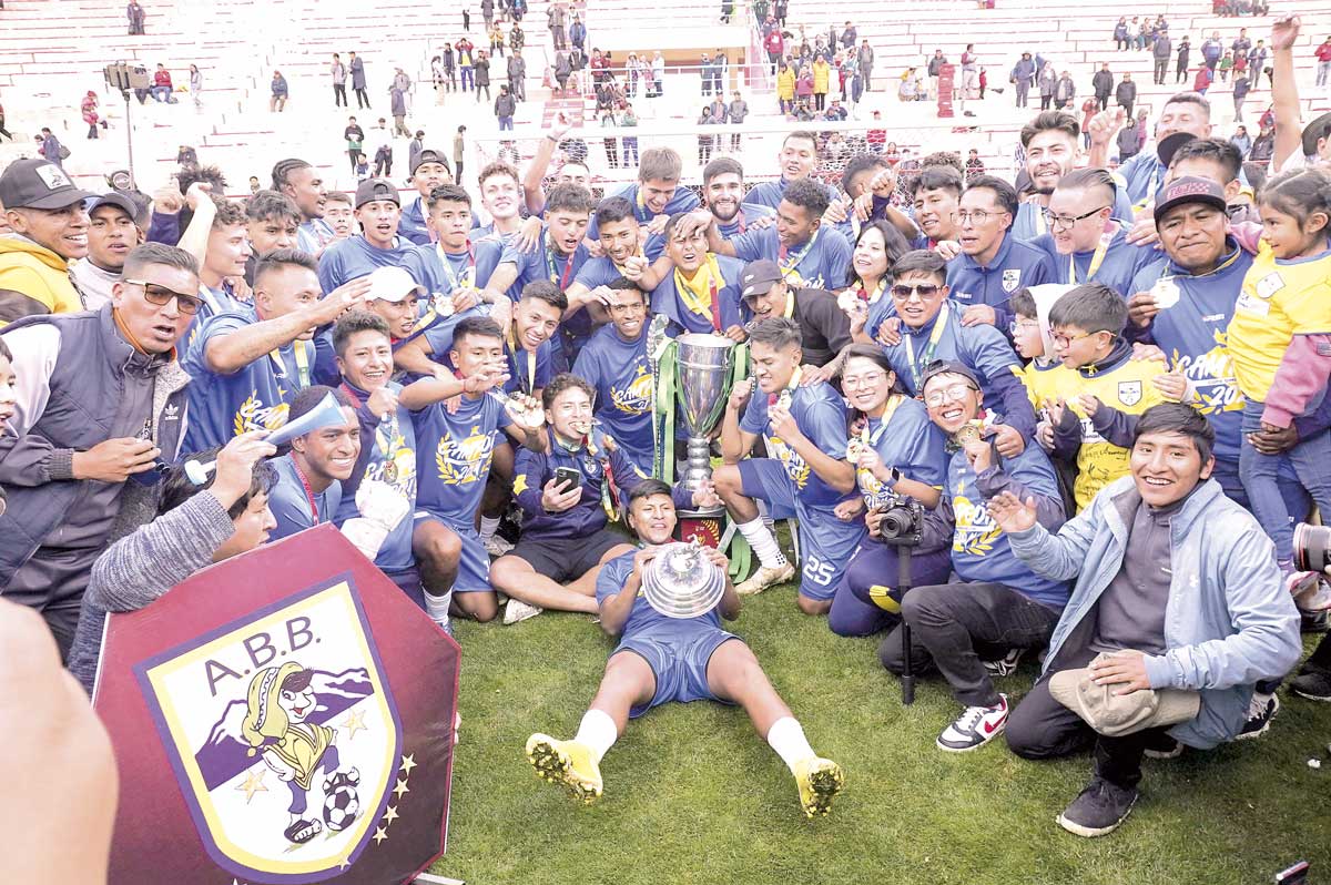 Imágenes del Clausura - El Diario - Bolivia