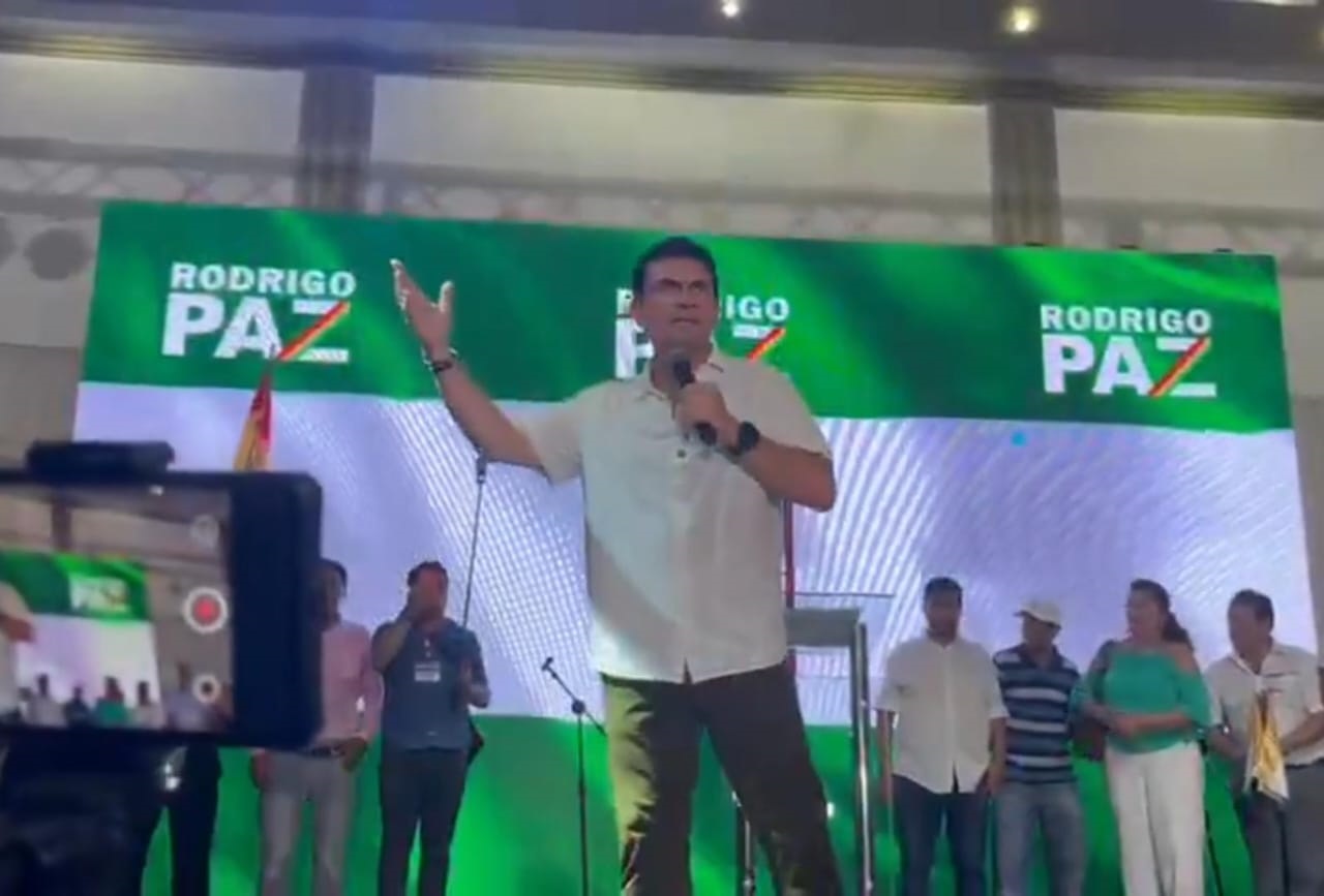 Senador Paz oficializó su candidatura a la presidencia - El Diario ...