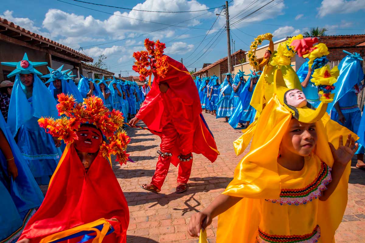 María Daniel Balcázar captura el legado misional en Bolivia - El Diario ...