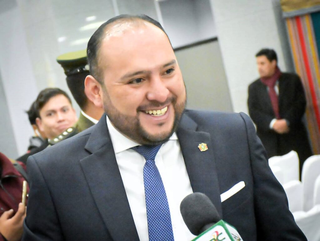 ¿Quién es Roberto Ríos, el nuevo titular del Ministerio de Gobierno ...