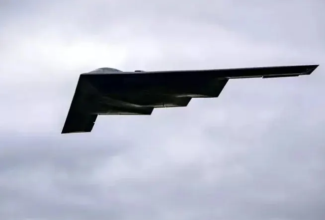 EEUU tiene una bomba única capaz de penetrar a 60 metros - El Diario ...