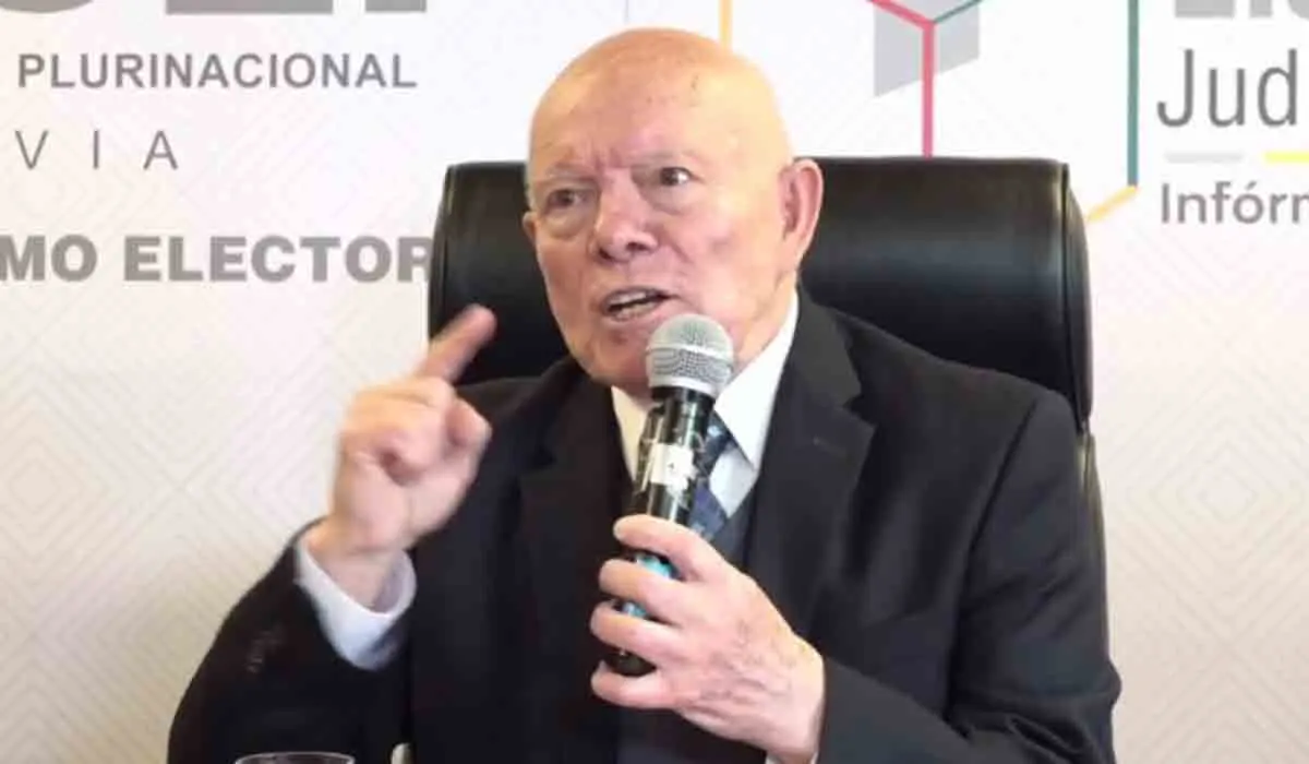 Carlos Mesa destaca liderazgo de Hassenteufel al frente del TSE - El ...