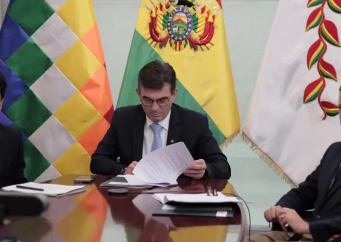 Paz emite primer decreto a través de firma digital - El Diario - Bolivia